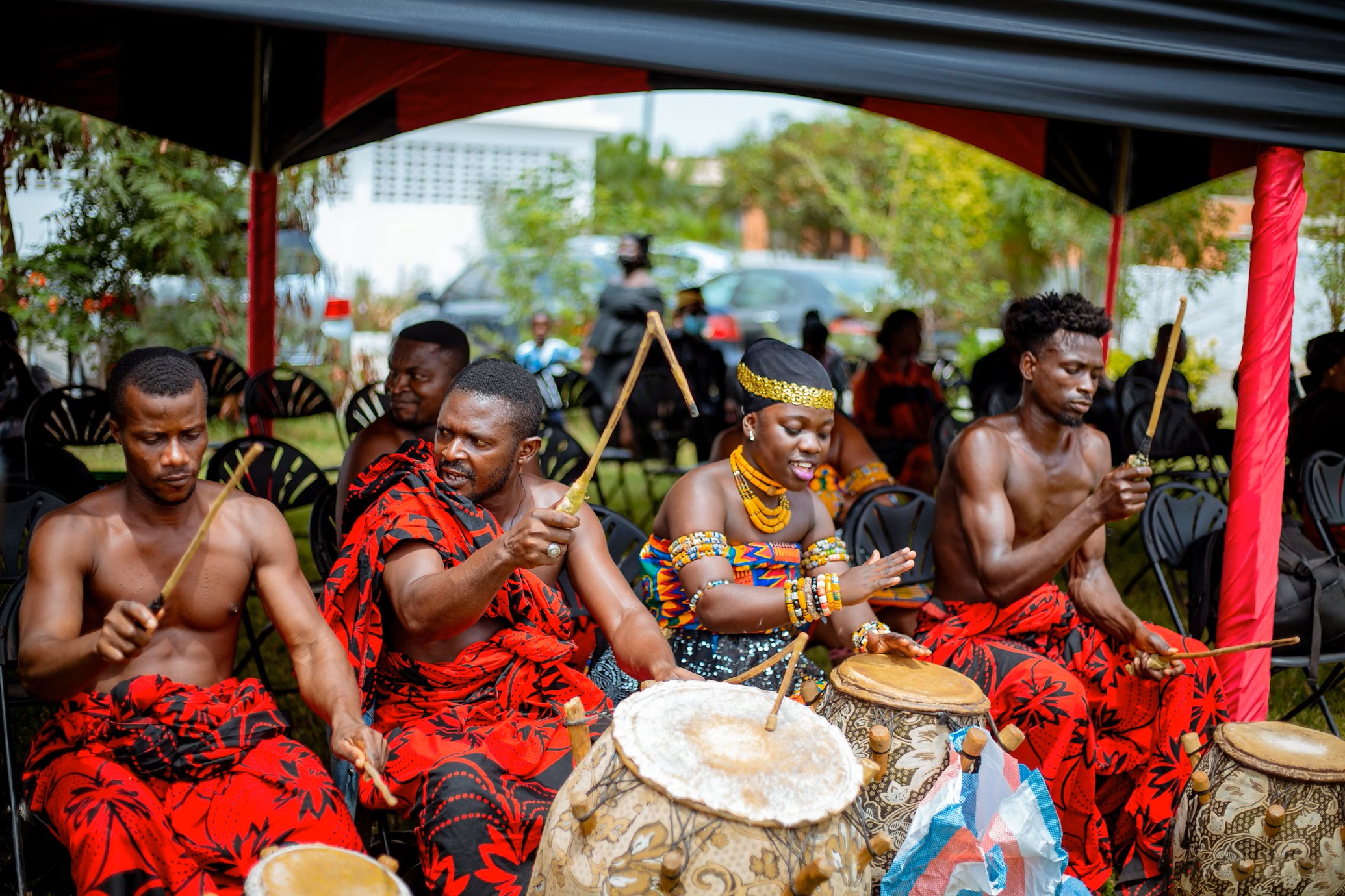 Who are The Akan Peoples? Meta-Ethnicity, Matrilineal Structures, and ...
